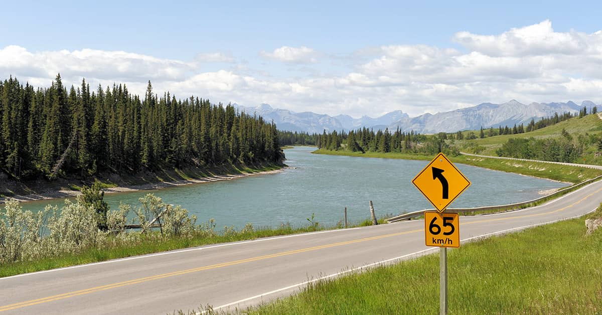 Speed Limits & Signs in Alberta