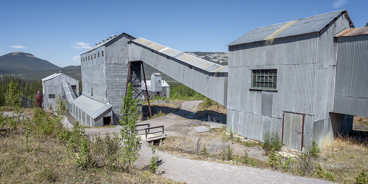 Alberta Ghost Towns: The Spookiest Abandoned Places!
